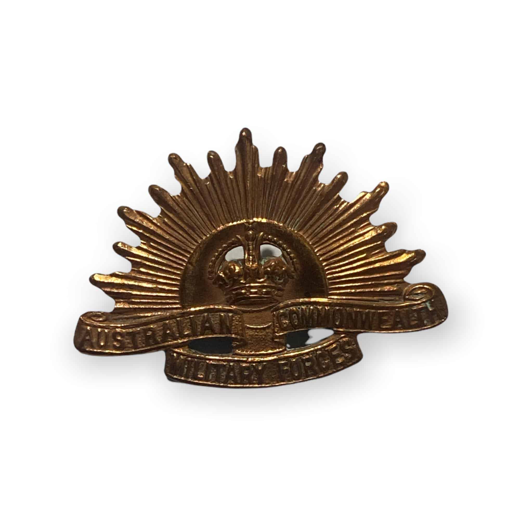 Rising Sun Collar Badge with KC (A072) | Allied Militaria